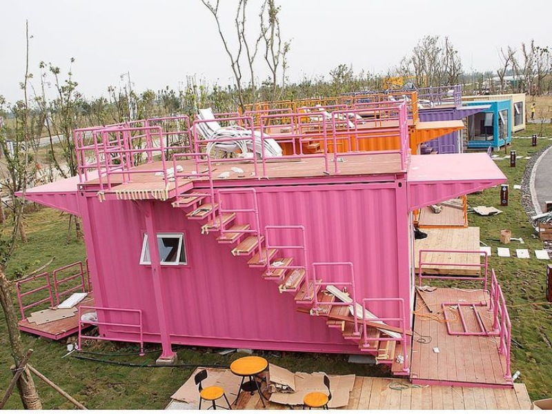 25 Creative Uses for Shipping Containers (With Pics!)