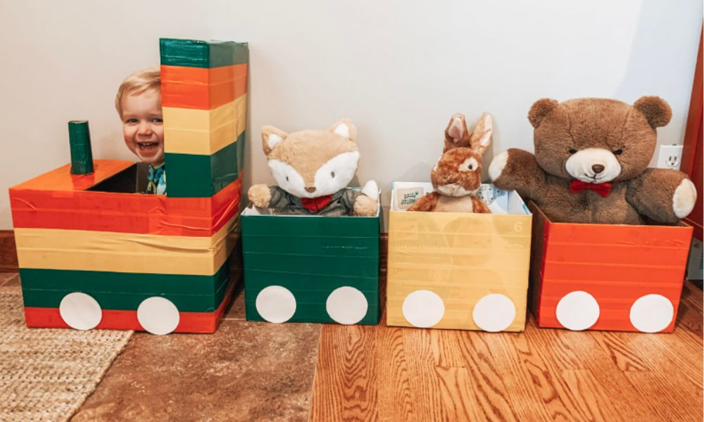 Cardboard Box Christmas Crafts